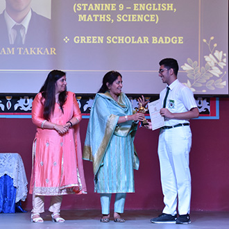 SCHOLAR BADGE CEREMONY GRADE 9 BOYS